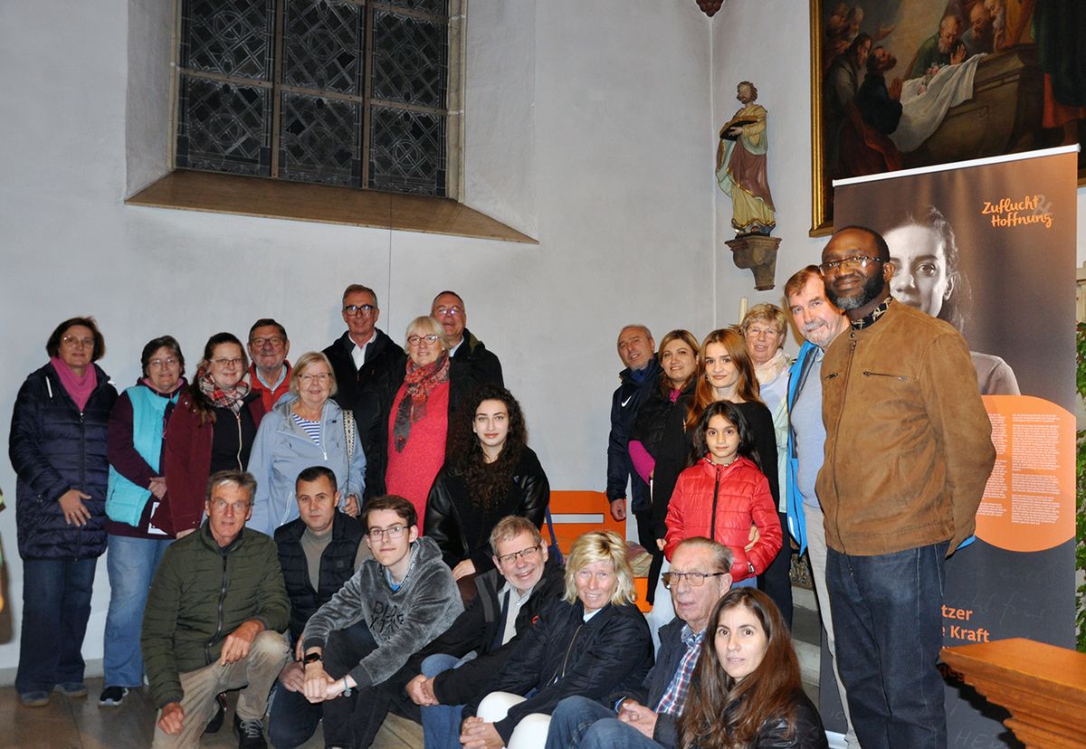„Zuflucht geben – gemeinsam hoffen“ - Wanderausstellung über ...