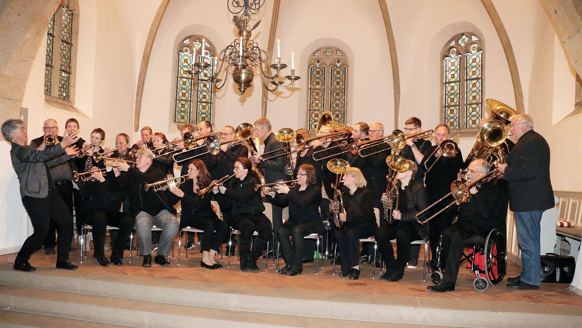 „Open Air oder vors Mikro, das sind die Alternativen“ - Interview mit Ursula-Maria Busch :: kkte